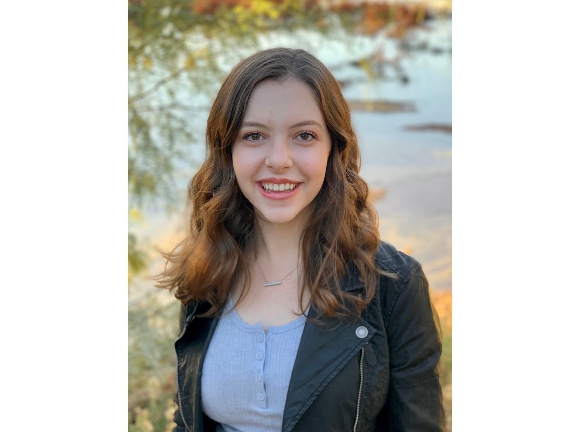 Kristen Roehling: Recipient of the Undergrad Award in Physical ...