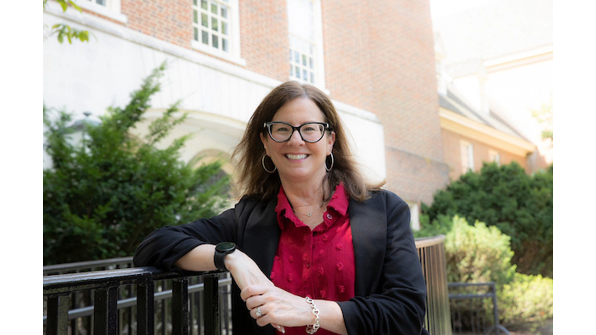 CBC Alumni Spotlight: Ellen Yezierski (Roth) | UArizona Department of ...